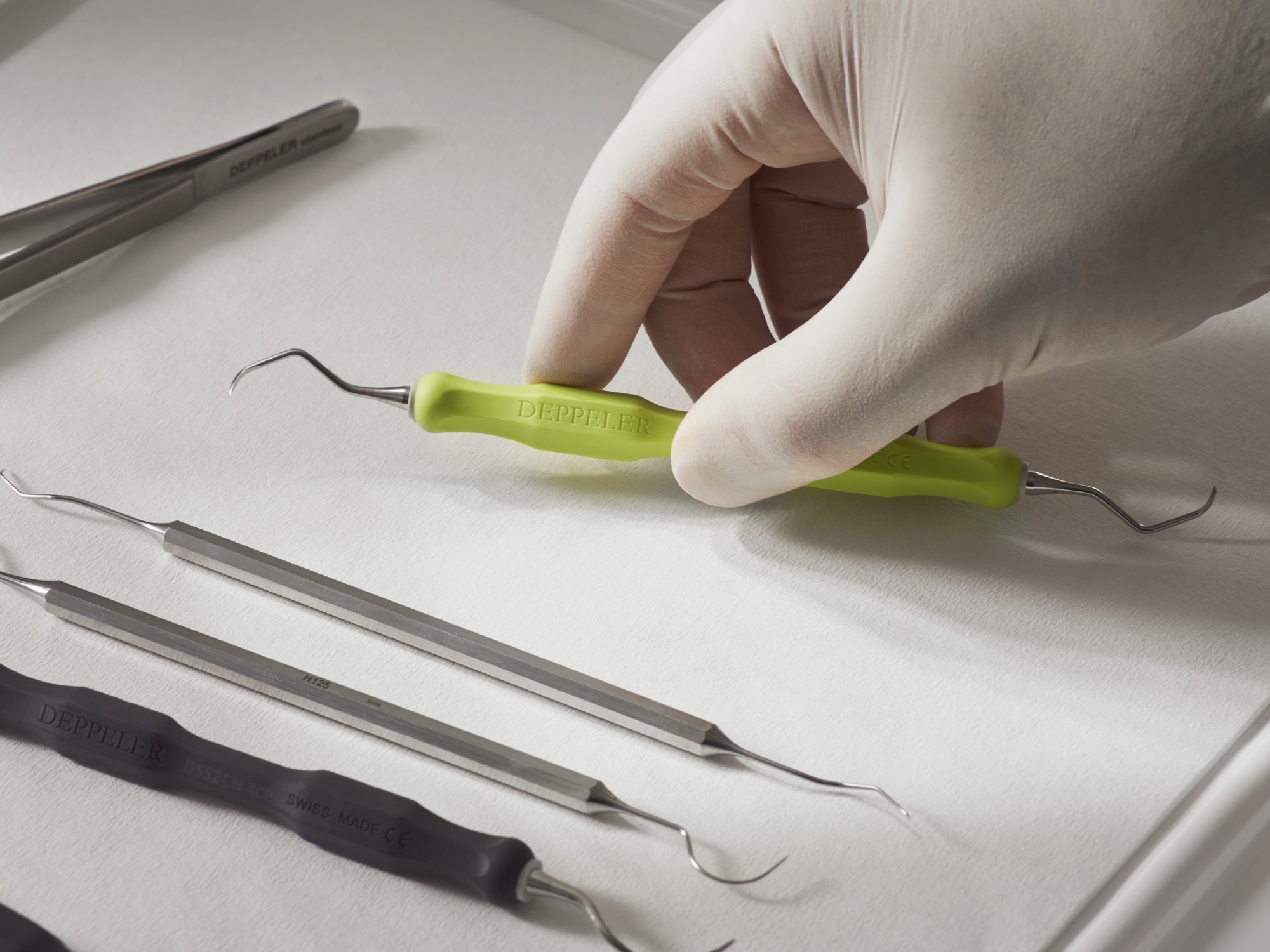 M23 universal scaler ® • Swiss-made, hand-finished • Deppeler SA